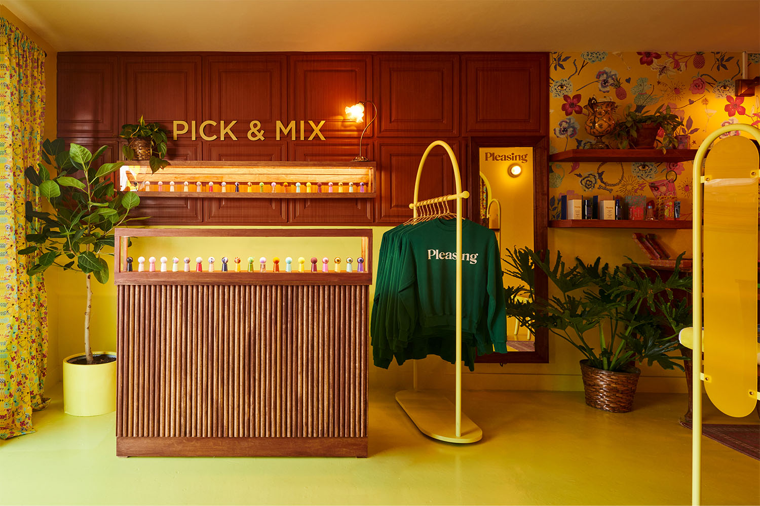 Pleasing Pop-Up - Abbot Kinney